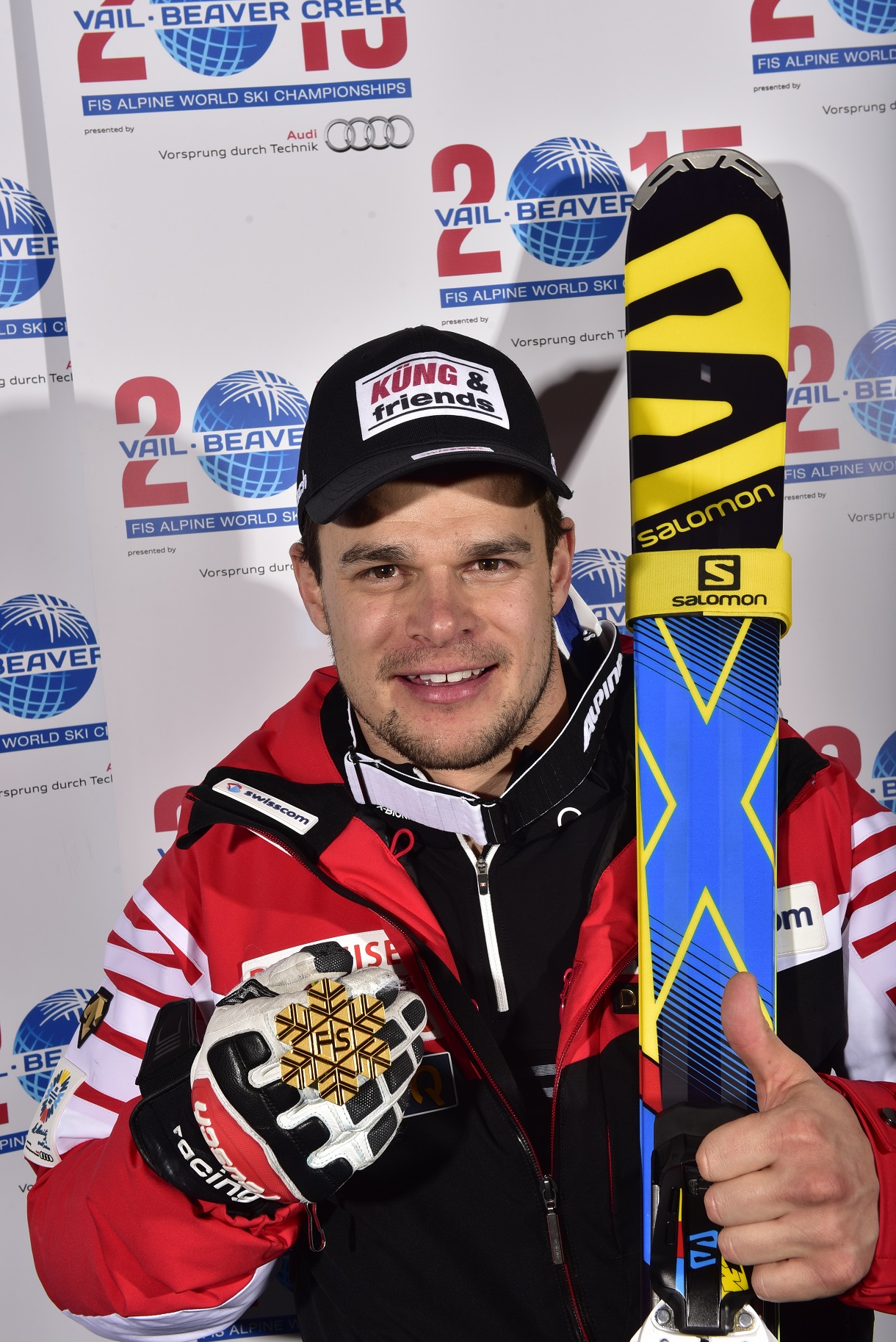 Mit Abfahrts-Weltmeister Patrick Küng zum Heliskiing nach Kanada – Ski ...